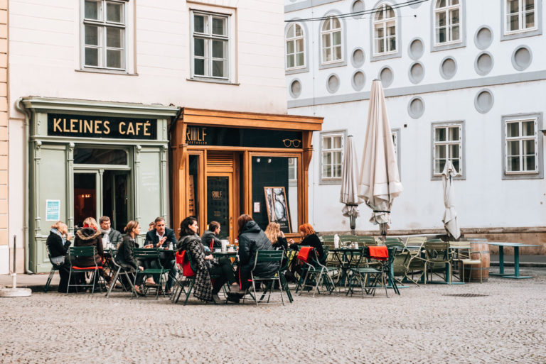 The most beautiful traditional Cafés in Vienna: Our Tips - Sommertage