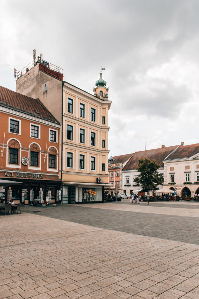Wiener Neustadt und Umgebung: Sehenswürdigkeiten und Tipps für einen ...